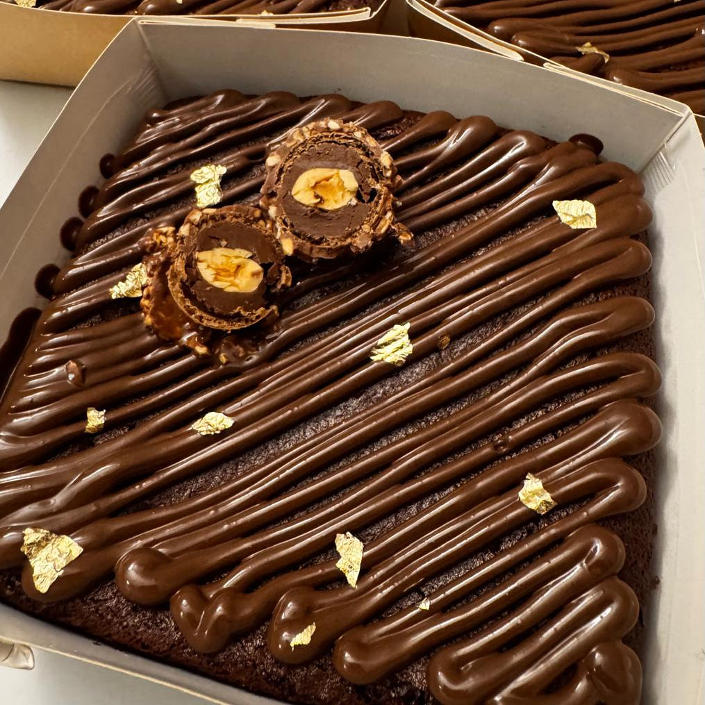 Original Brownie Box | Classic Chocolate Brownies | The Brownie Square